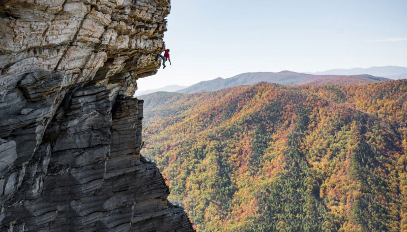 Qui était Austin Howell, spécialiste du free solo, mort après une chute ...