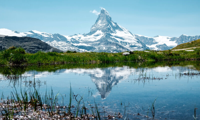 Le Cervin s’écroule, lui aussi – Outside | Le magazine des amoureux de ...