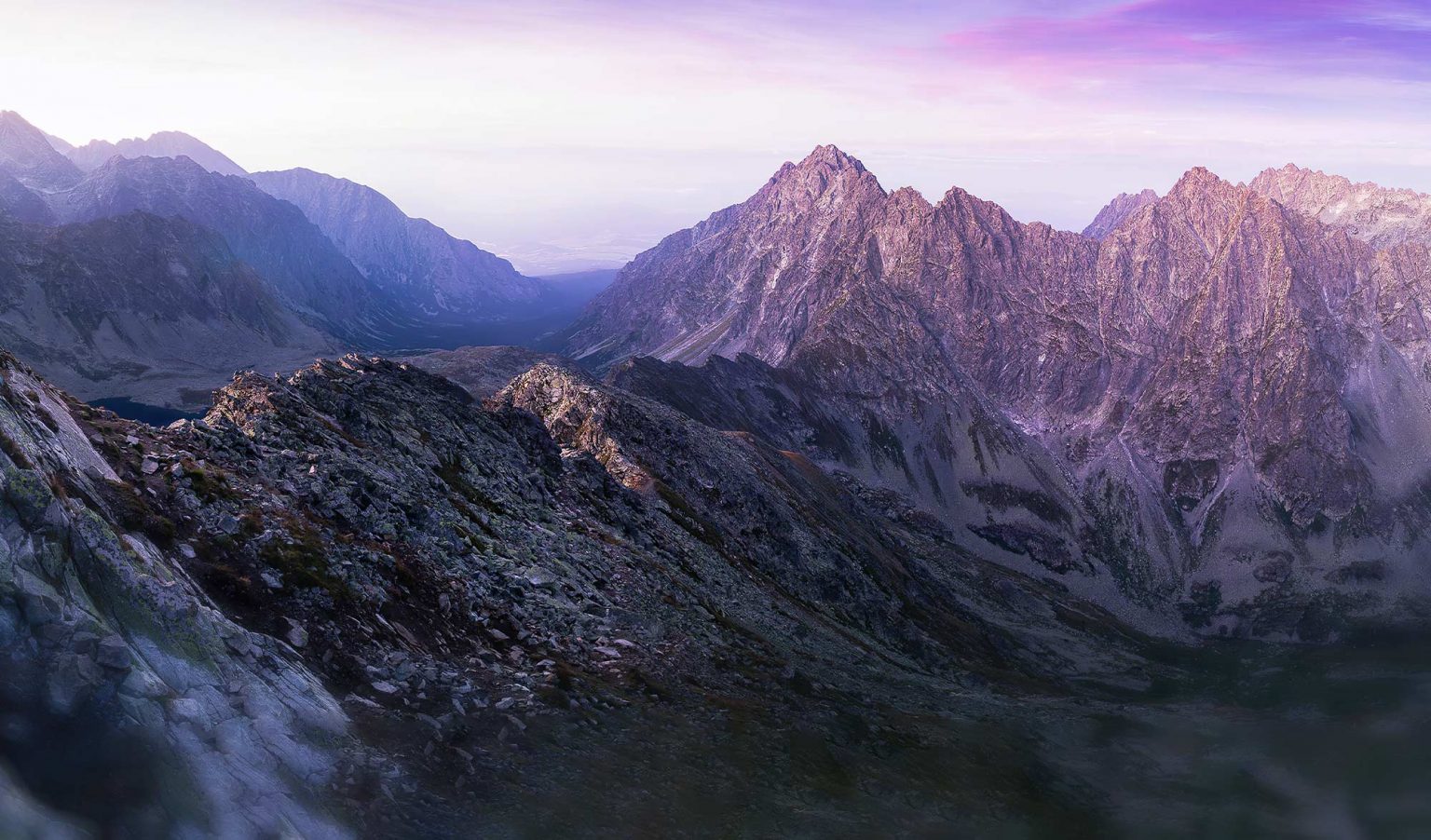 Sur les crêtes des Tatras, le sentier le plus engagé des "Alpes polonaises"